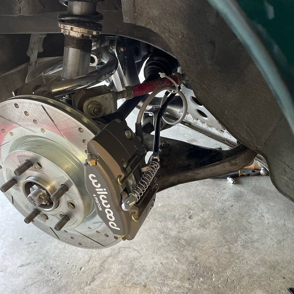 SILVER MINE MOTORS Toyota corolla AE86 GTS REAR WILWOOD 4 PISTON BRAKE